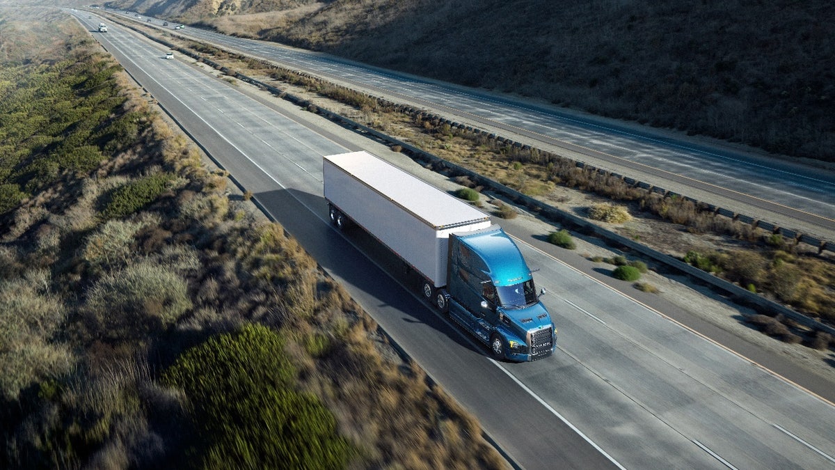Load Finder | Digital Freight Matching | Mack Trucks