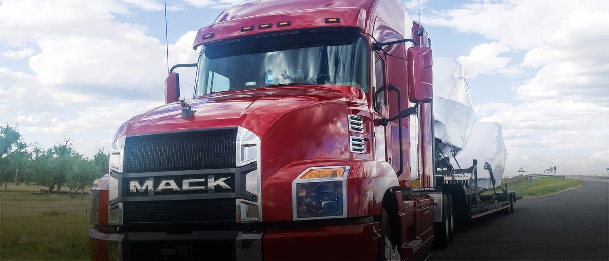 Creative owner operator crafts the exact spec for his Mack Anthem®
