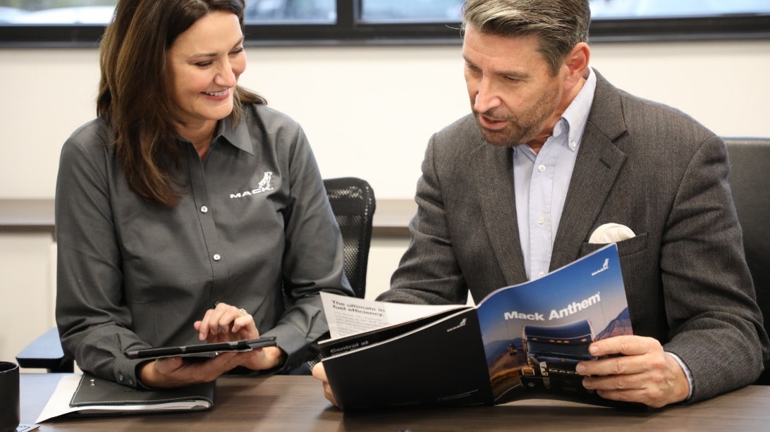 Apoyo de capacitación de los camiones Mack | Mack Trucks