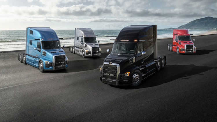 Premium Tech Tool & Workshop Toolbox| Mack Trucks